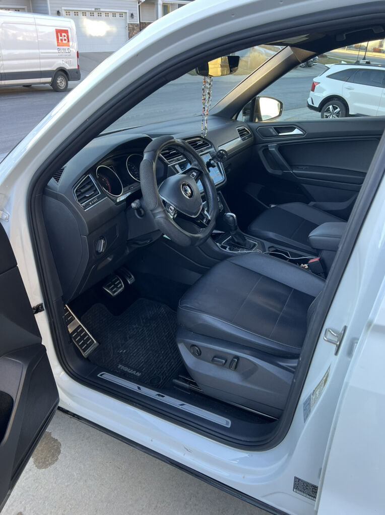 2020 Volkswagen Tiguan 2.0T SE R-Line Black 4Motion in South Jordan, UT ...