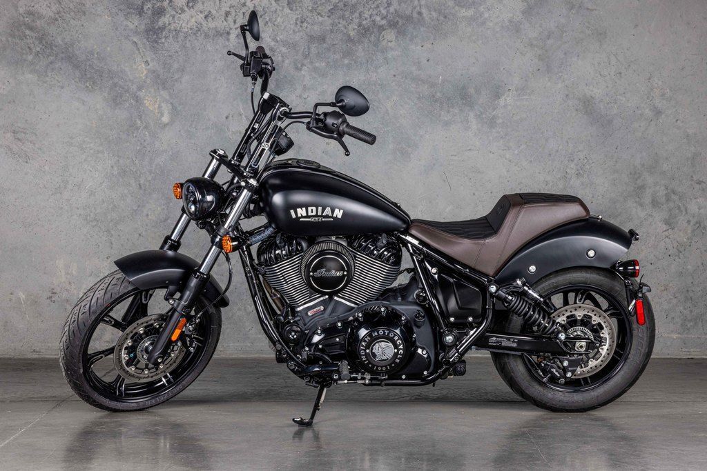2025 Indian Motorcycle® Chief® Dark Horse® Black Smoke | Motorcycles ...