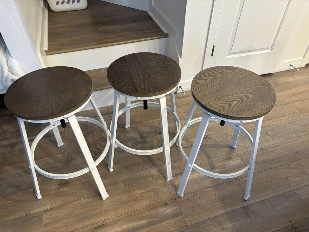 Bar Stools | Chairs | KSL Classifieds