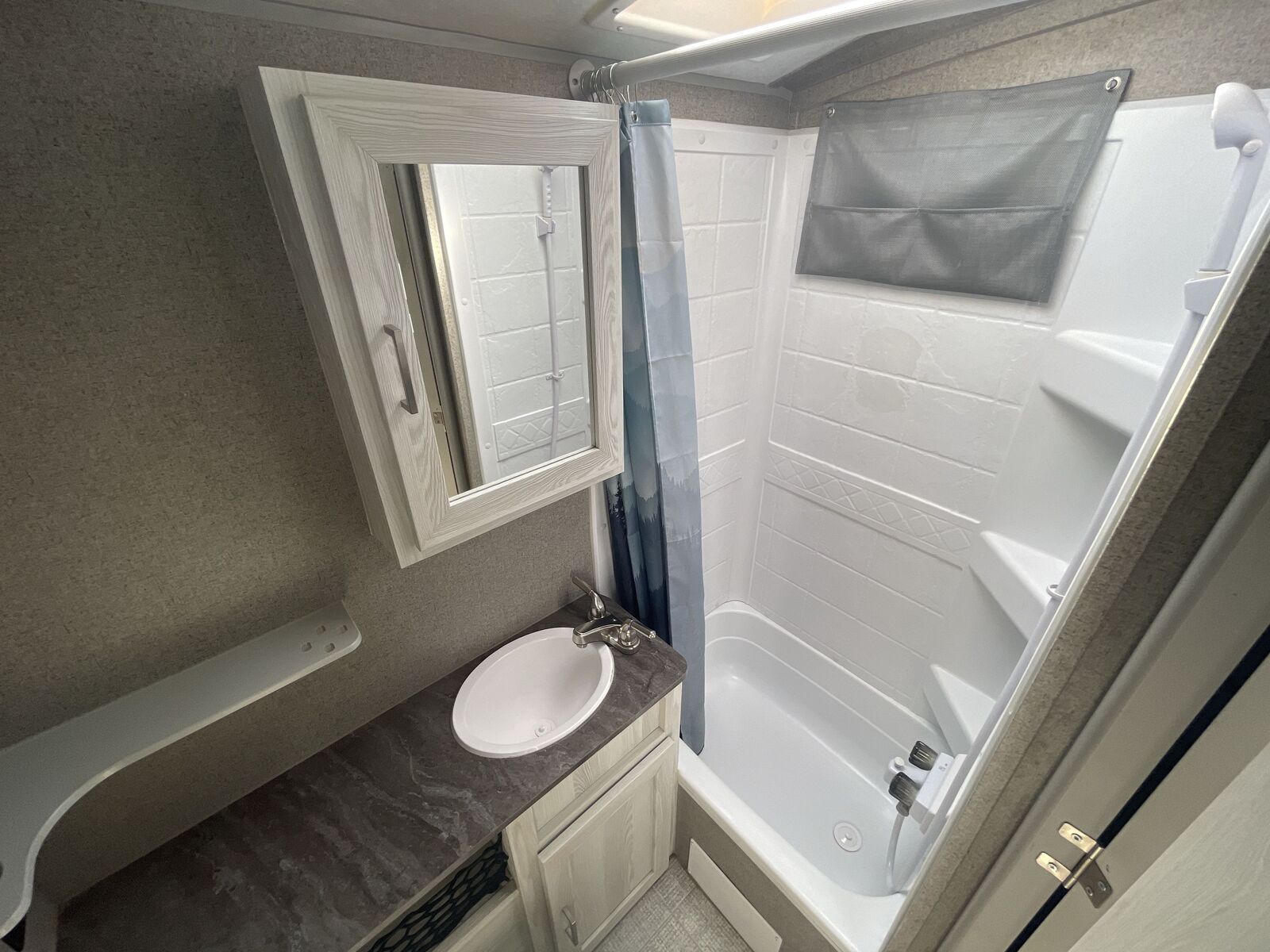 2021 Forest River Flagstaff E-Pro 19TH | Travel Trailers, Bumper Pull ...