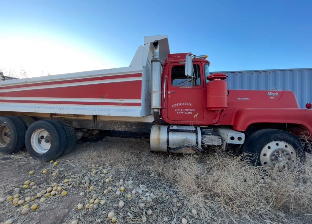 1974 RED MACK DUMP TRUCK | Industrial | ksl.com