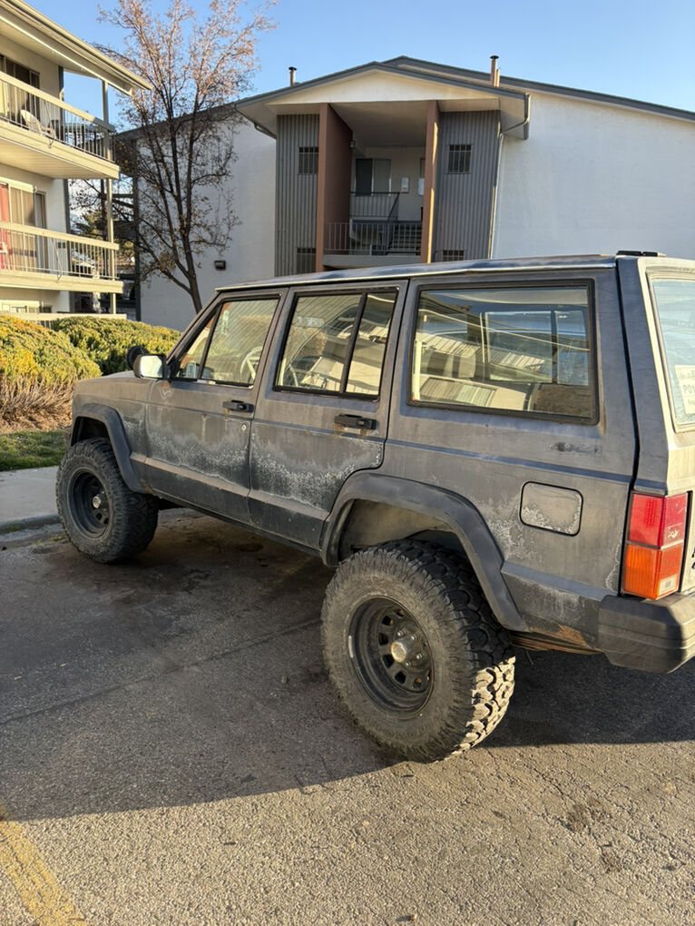 1988 Jeep Cherokee Base in Millcreek, UT | KSL Cars