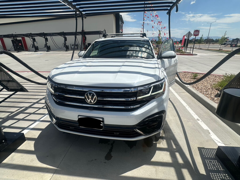 2022 Volkswagen Atlas Cross Sport V6 SEL Premium R-Line 4Motion in ...