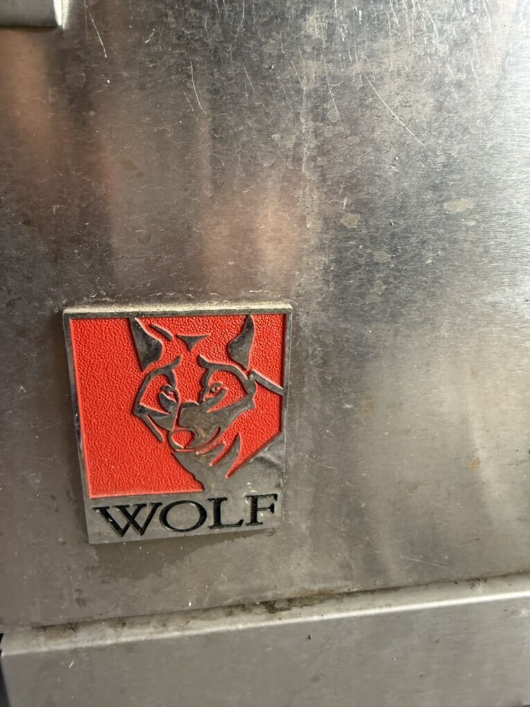 6 Burner Wolf Range With Convection Oven | Restaurant Equipment | KSL ...