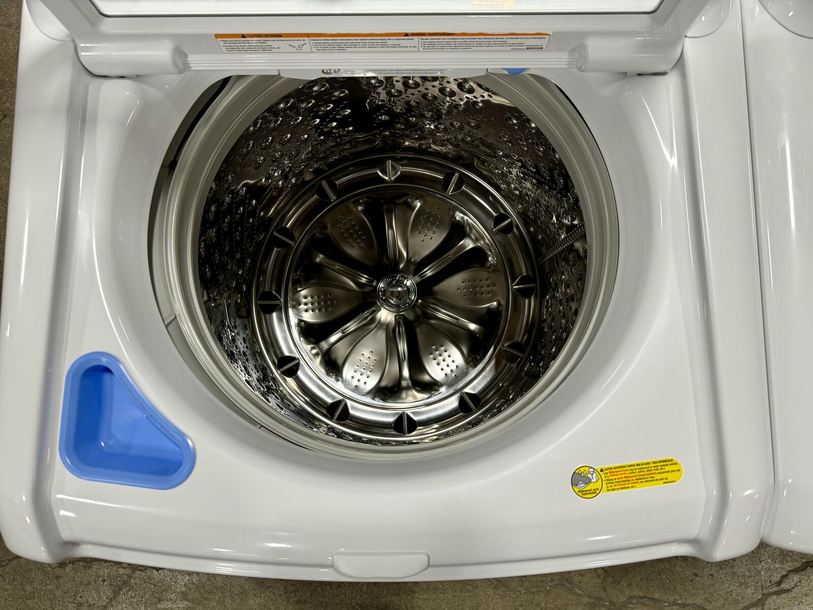LG TOP LOADING WASHER AND DRYER SET WITH WARRARNTY | Washers and Dryers ...