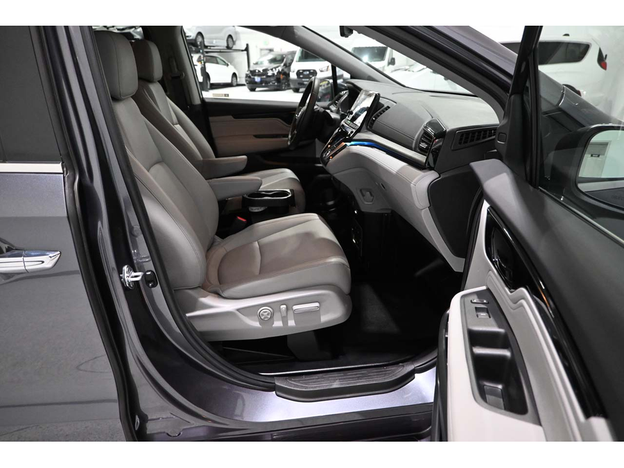 2023 Honda Odyssey Touring in Denver, CO | KSL Cars
