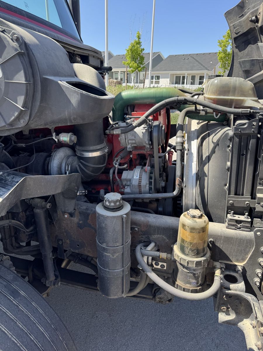 2003 Volvo VNL in Saratoga Springs, UT | KSL Cars