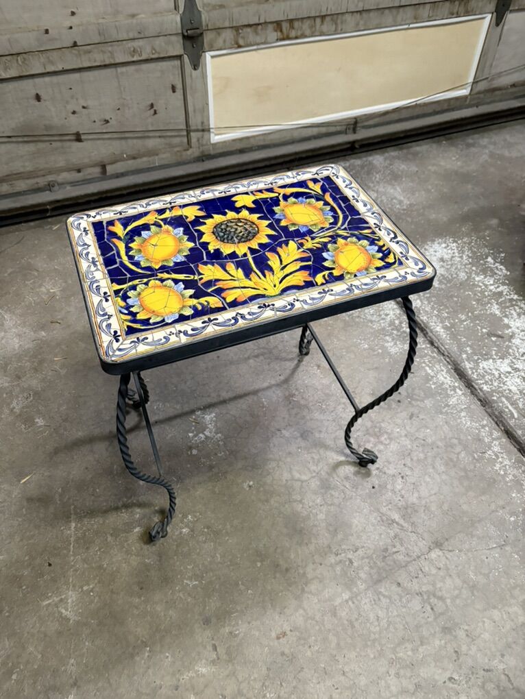 Sunflower Tile Accent Table (Vintage Style) | Home Decor | KSL Classifieds