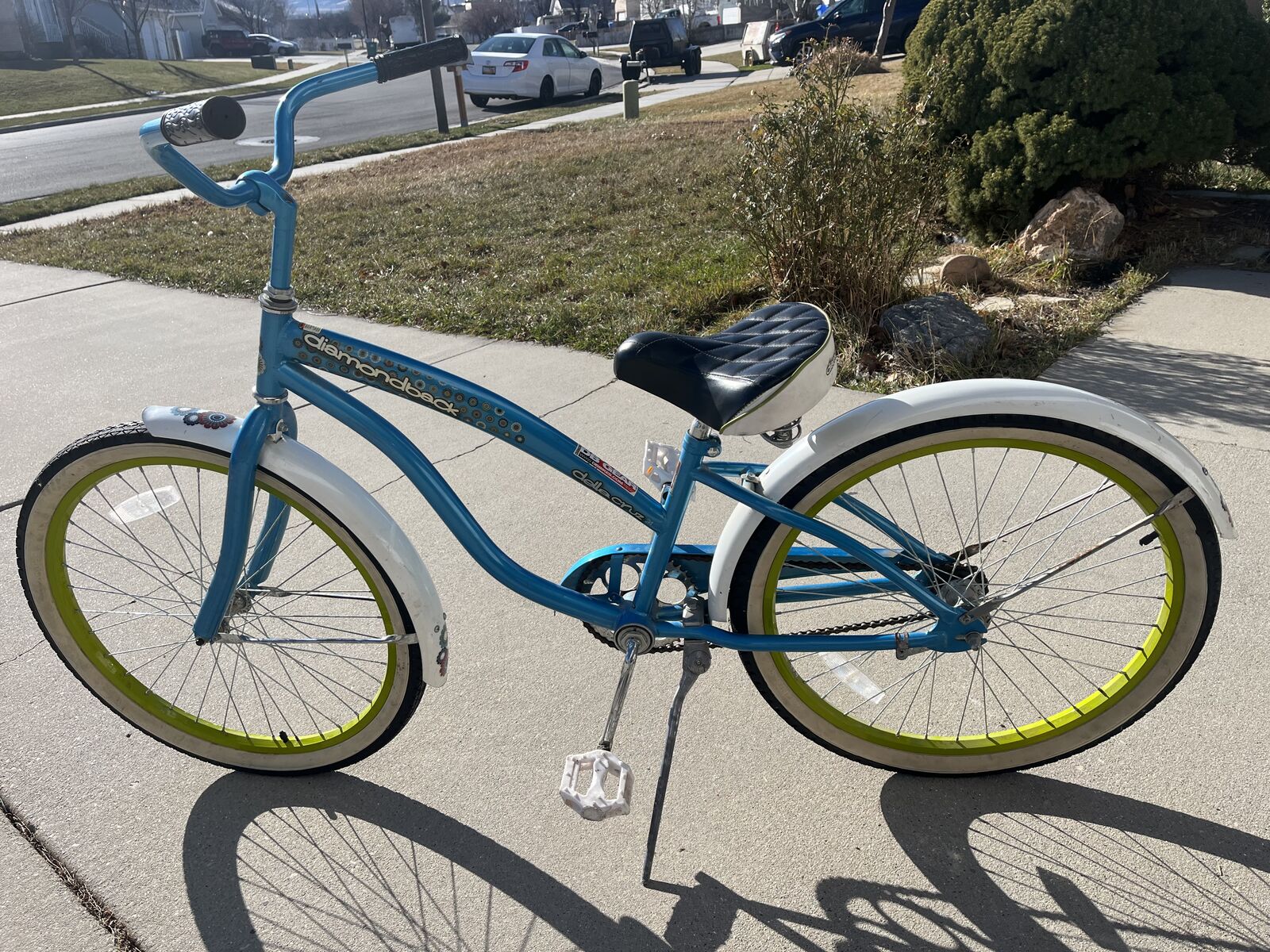 Ladies’ 24 Inch Diamondback Dellacruz Beach Cruiser Bike | Road Bikes ...