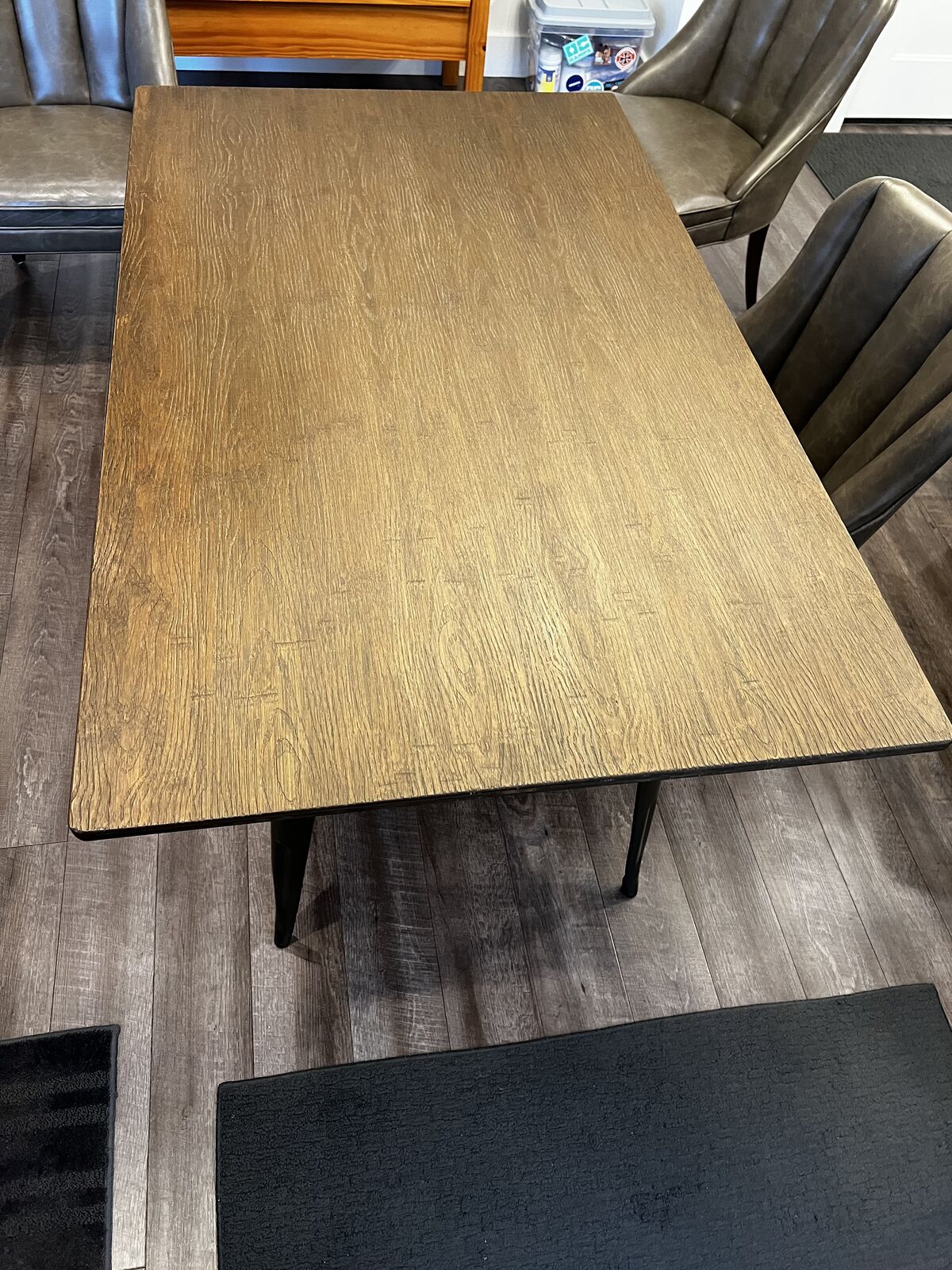 Kitchen table with 4 chairs | Dining Tables | KSL Classifieds
