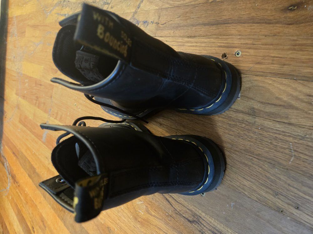 Doc Marten boots | Women's Shoes | KSL Classifieds
