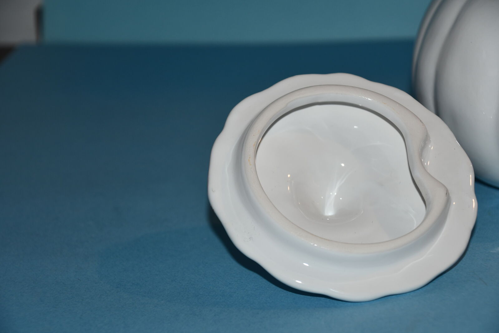 WHITE CERAMIC "GIVE THANKS" PUMPKIN +NWT "BLESSED" & "HELLO" BEAD SET ...