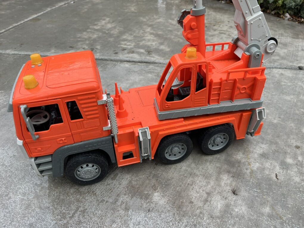 Kids construction truck with ladder | Play Furniture | KSL Classifieds