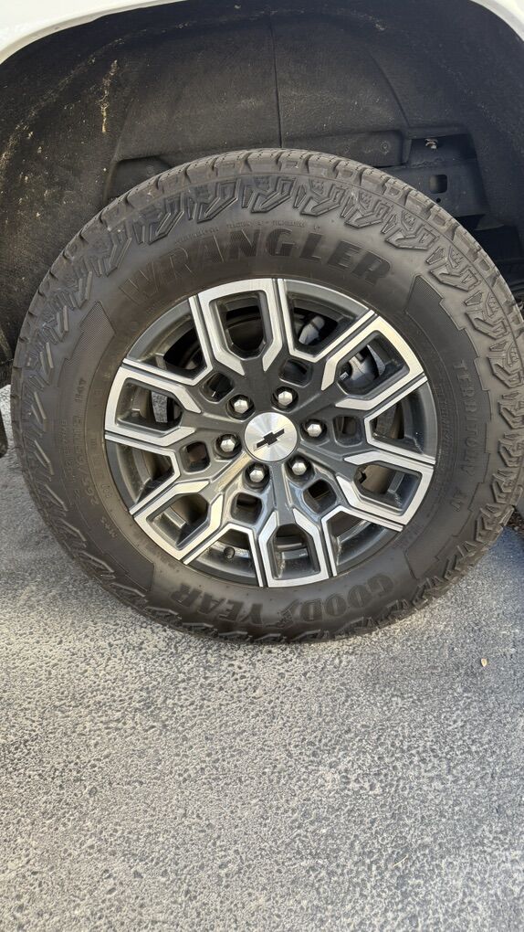 Chevy Colorado Z71 Rims Chevrolet Very Good | Wheels and Tires - Cars ...