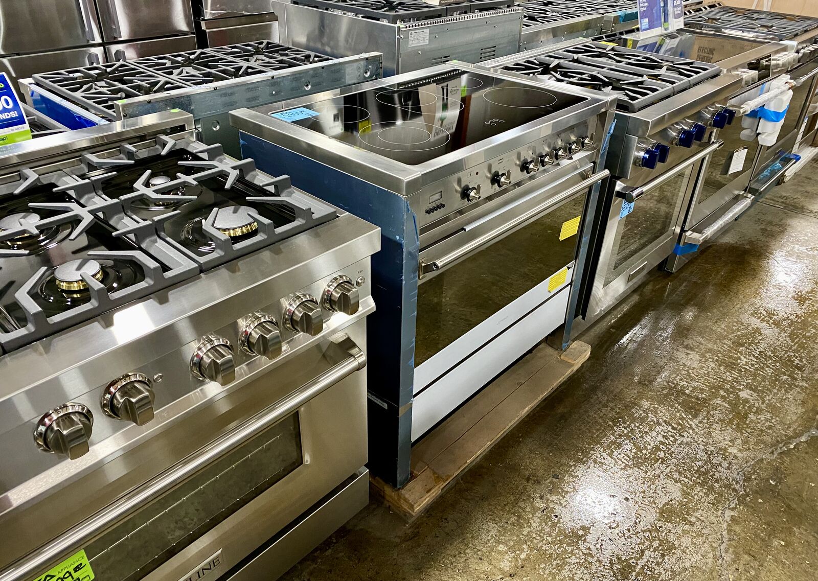 NEW SMEG 36 INCH RANGE | Stoves, Ranges and Ovens | KSL Classifieds