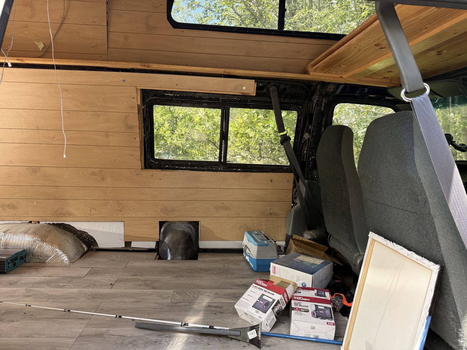 1993 Ford E-250 in Woodland Hills, UT | KSL Cars