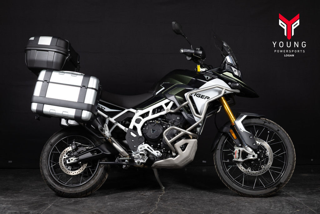 2025 Triumph Tiger 900 Rally Pro Matte Khaki Green / Matte Phantom ...