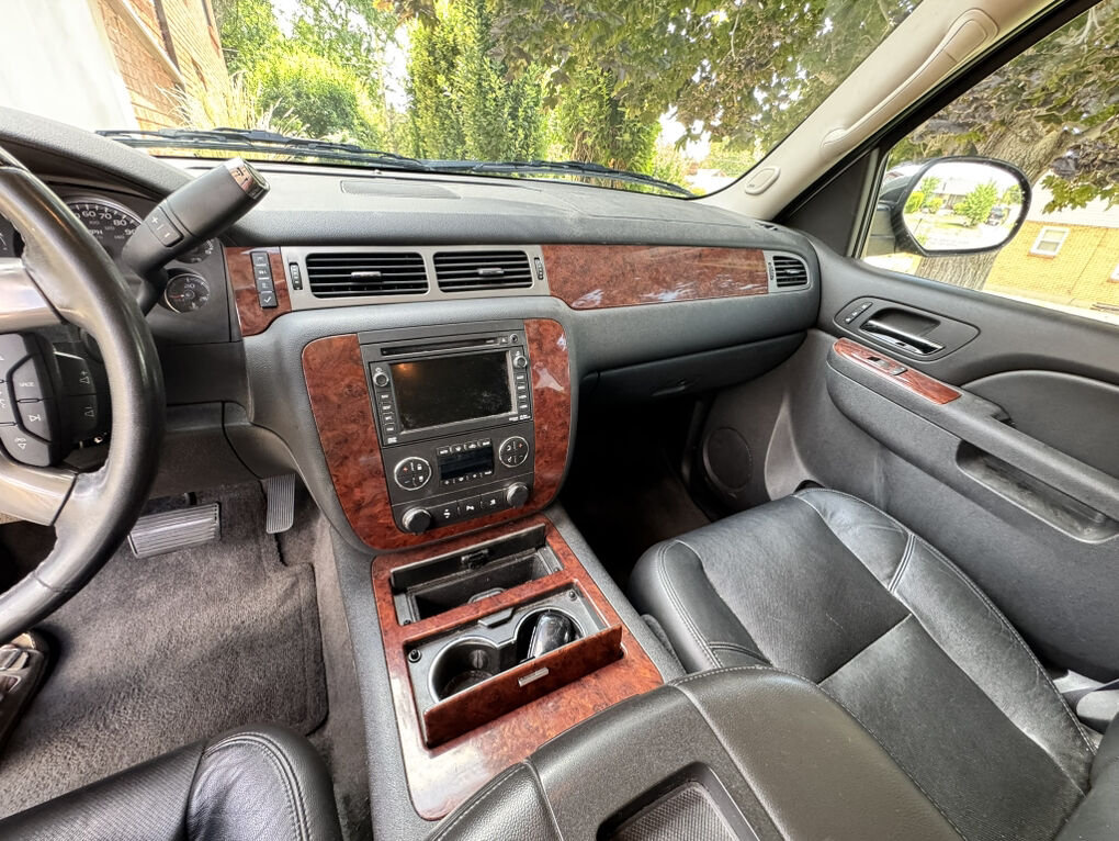 2011 Chevrolet Suburban LTZ 1500 in Kaysville, UT | KSL Cars