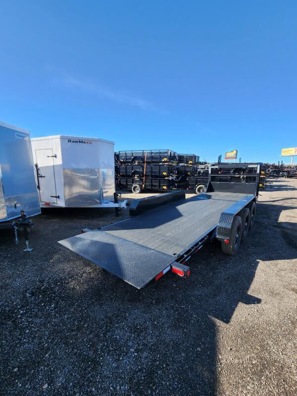 2026 PJ Trailers 22' T6 GN 21K Triple Axle Tilt Equipment Trailer ...