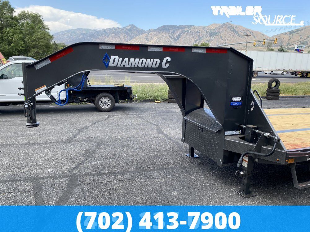 Diamond C FMAX-HDT 210 8.5x32 ft Hydraulic Dovetail Gooseneck Equipment ...