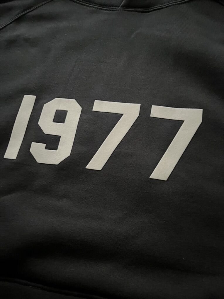 Authentic Essential Hoodie | Men's Clothing | KSL Classifieds