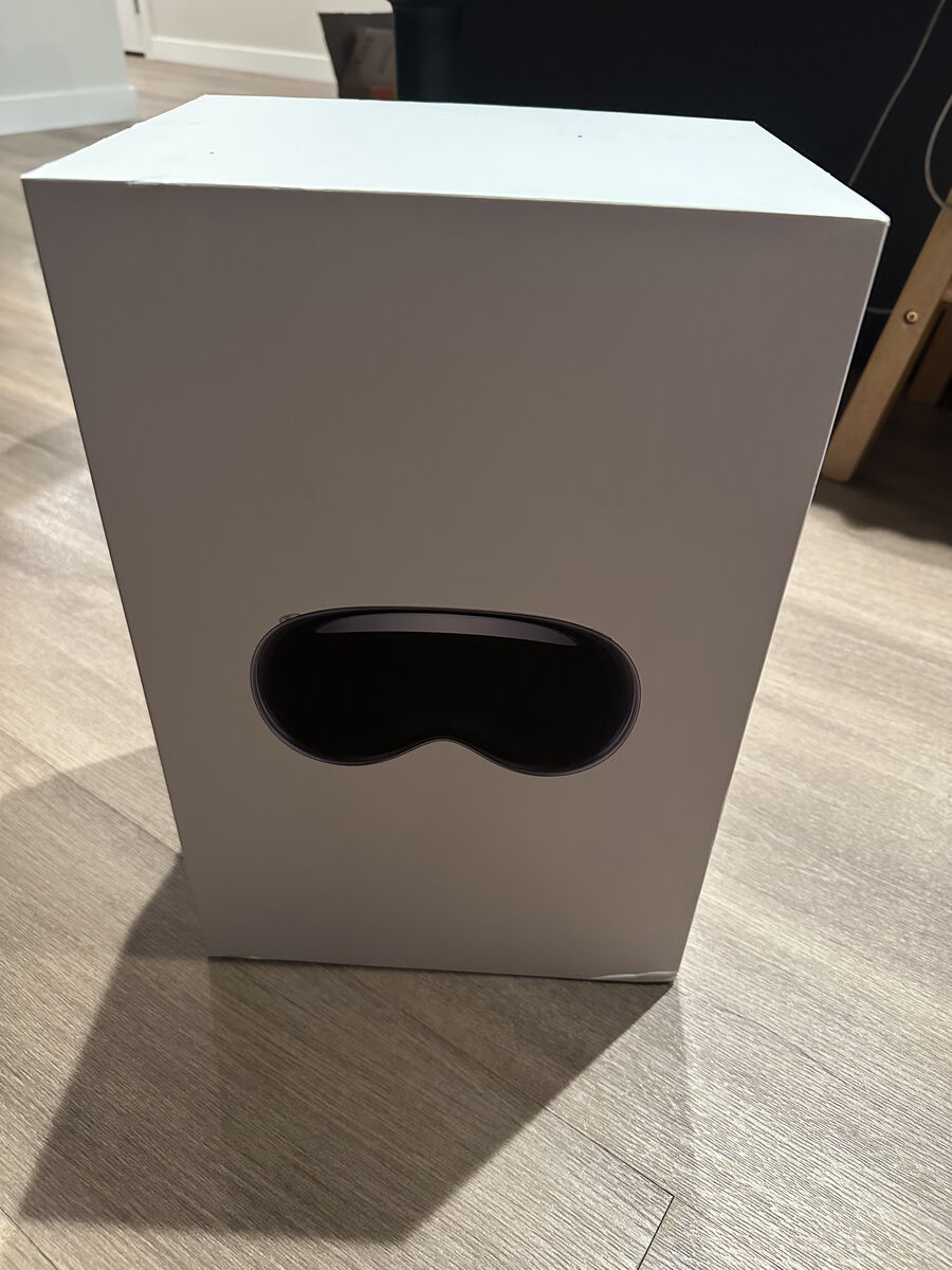 Apple Vision Pro 1TB (Model A2117) — Like New in Box — M2 + R1 VisionOS ...