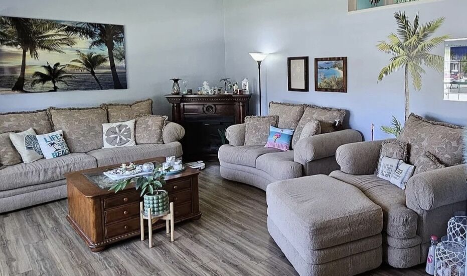 Living Room Furniture Set | Couches and Loveseats, Fabric | KSL Classifieds