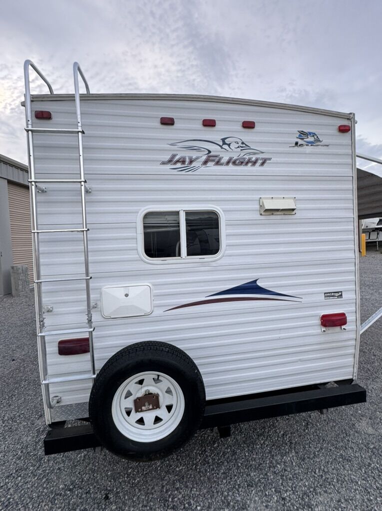 Beatiful 4 Jayco Jayflight 4 Season Slide Out | Travel Trailers, Bumper ...