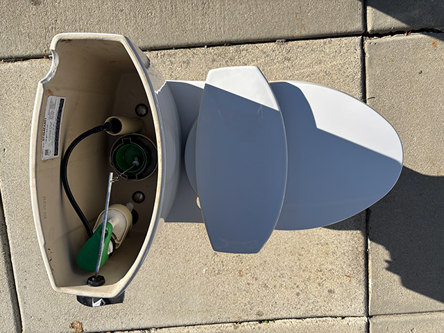 Toilet TOTO | Plumbing | KSL Classifieds