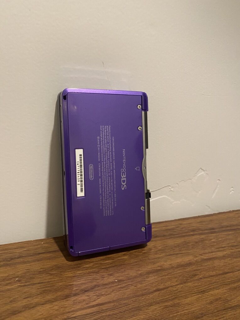 Nintendo 3ds Purple W/ Pokemon Ultra Moon | Nintendo Games and ...