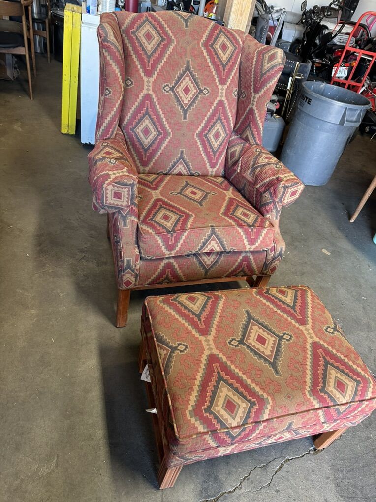 Southwestern Pattern Wingback Chair With Ottoman | Chairs | KSL Classifieds