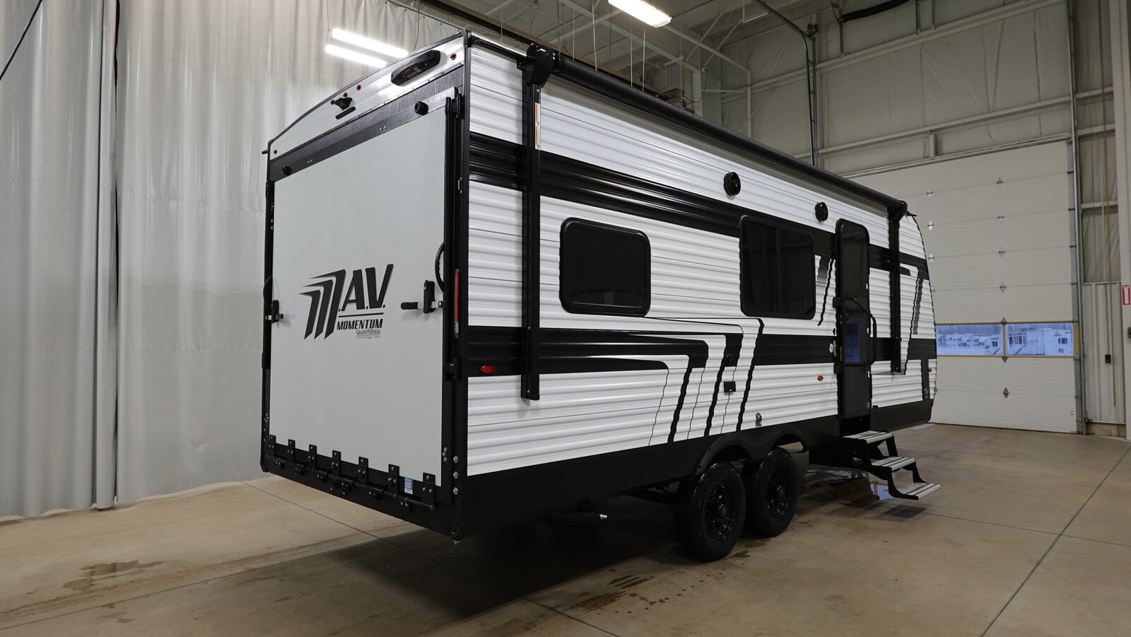 2026 Grand Design MOMENTUM 22MAV | Travel Trailers, Toy Hauler | KSL ...