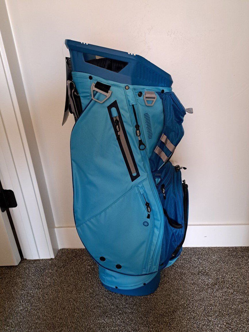 Sun Mountain C130 Golf Bag | Golf Equipment | KSL Classifieds