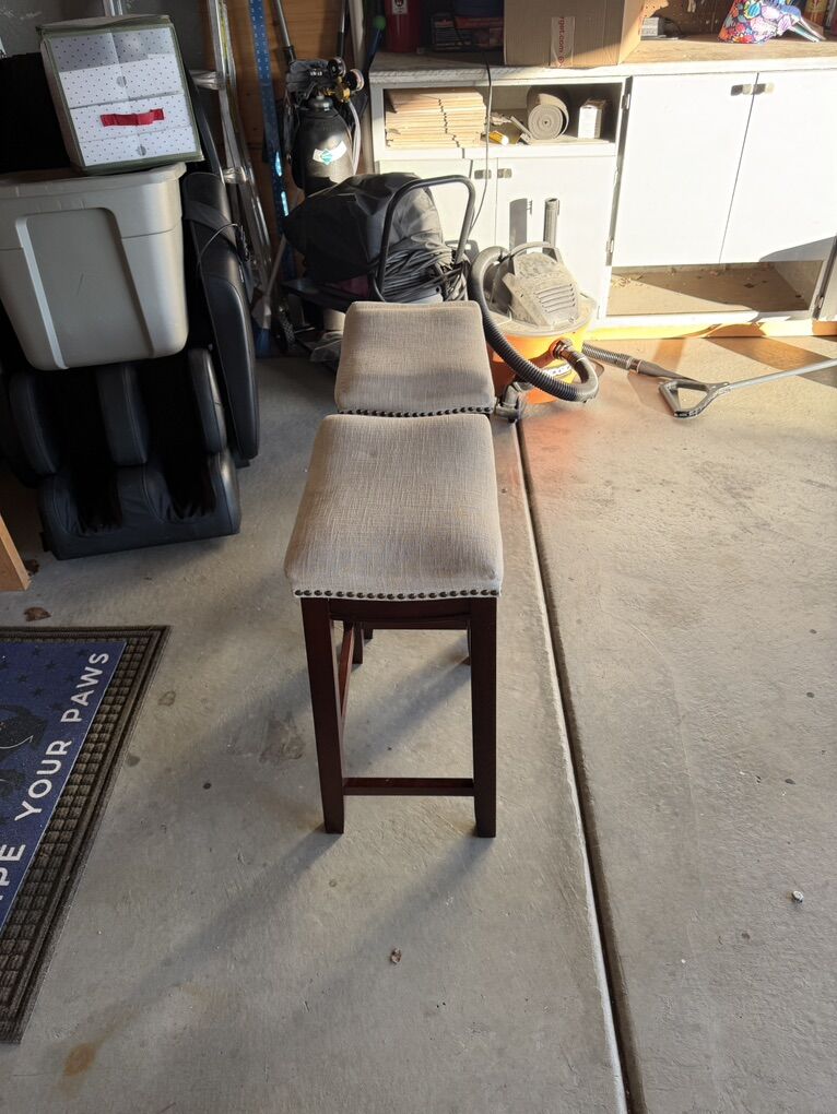 Bar Stools | Chairs | KSL Classifieds