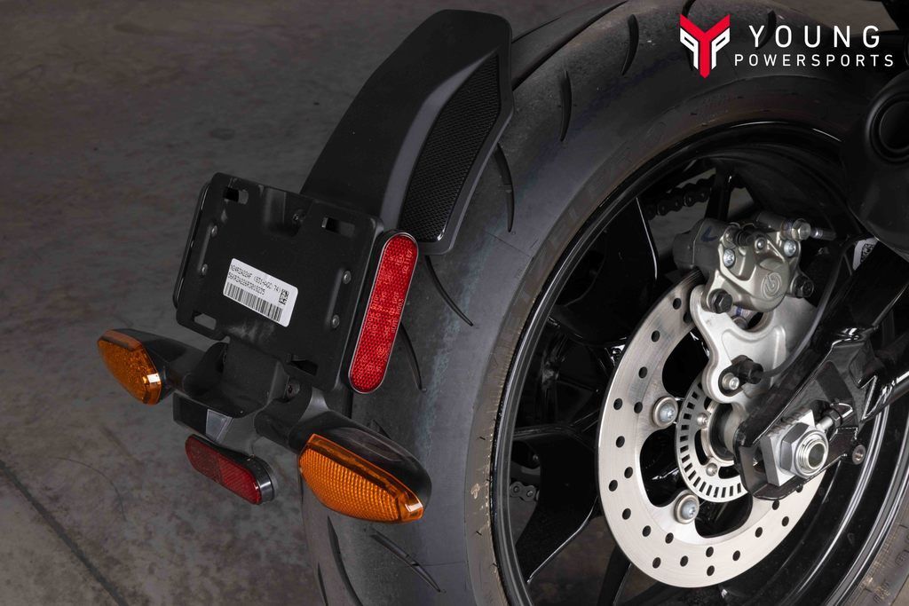 2024 Indian Motorcycle® FTR Indy Red/Black | Motorcycles, Road Bikes ...