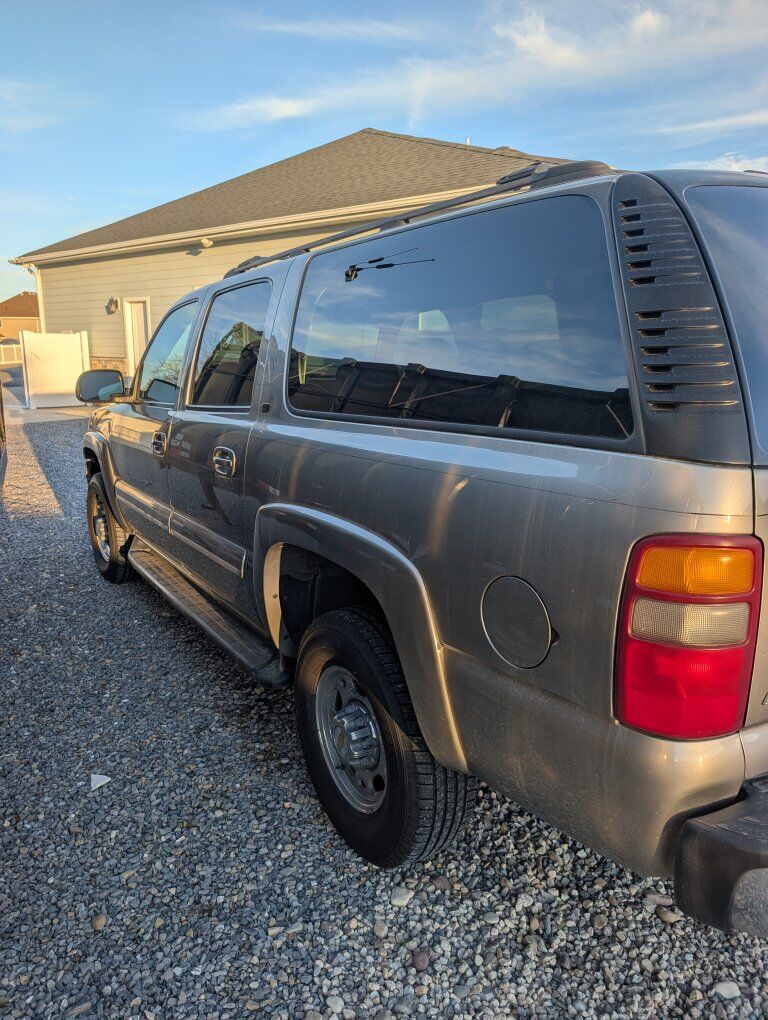 2001 Chevrolet Suburban 2500 LT in Herriman, UT | KSL Cars
