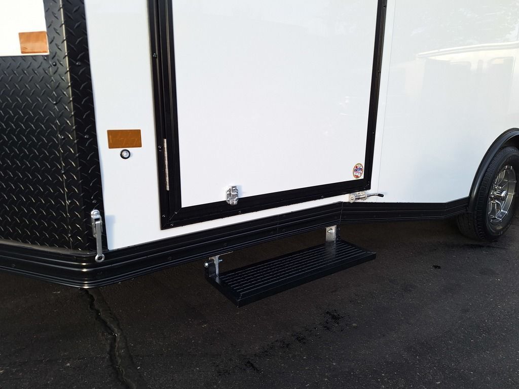 8x18 / 8.5x18 Enclosed Cargo .080 All Aluminum UTV/ATV Trailer Xpress ...