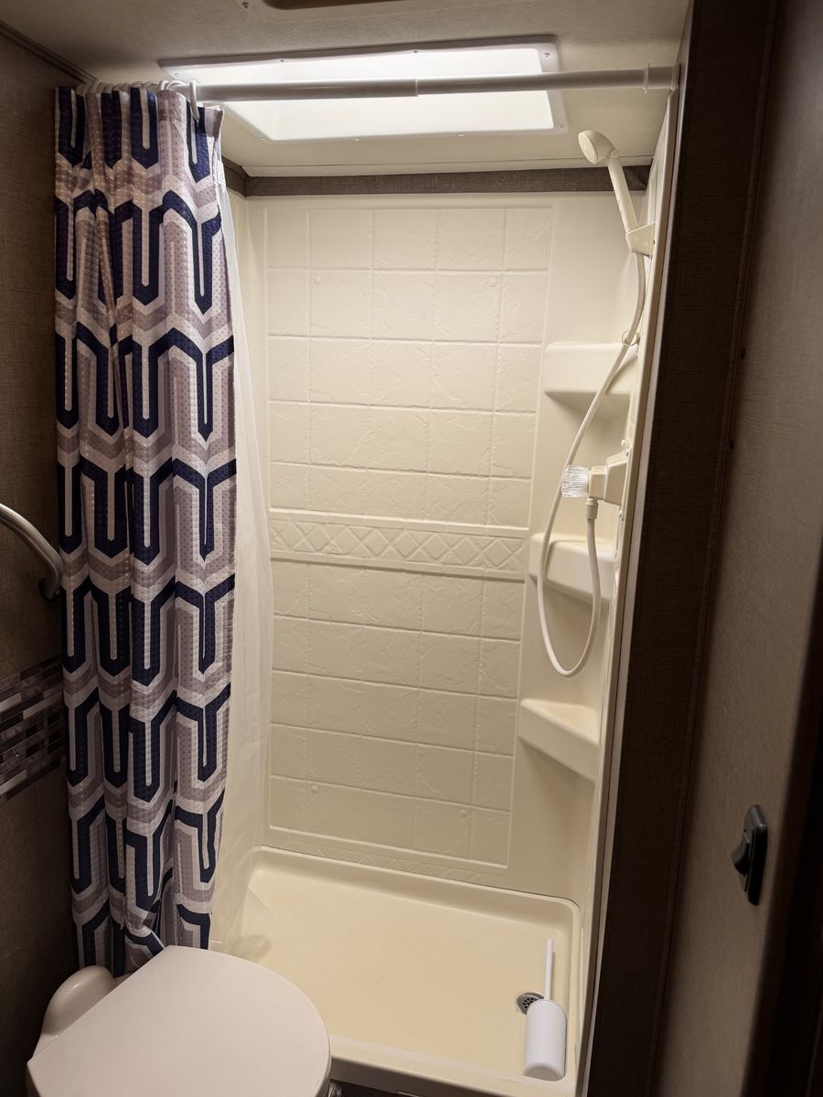 2018 Thor Motor Coach Freedom Elite 24HE | Motorhomes | KSL Classifieds