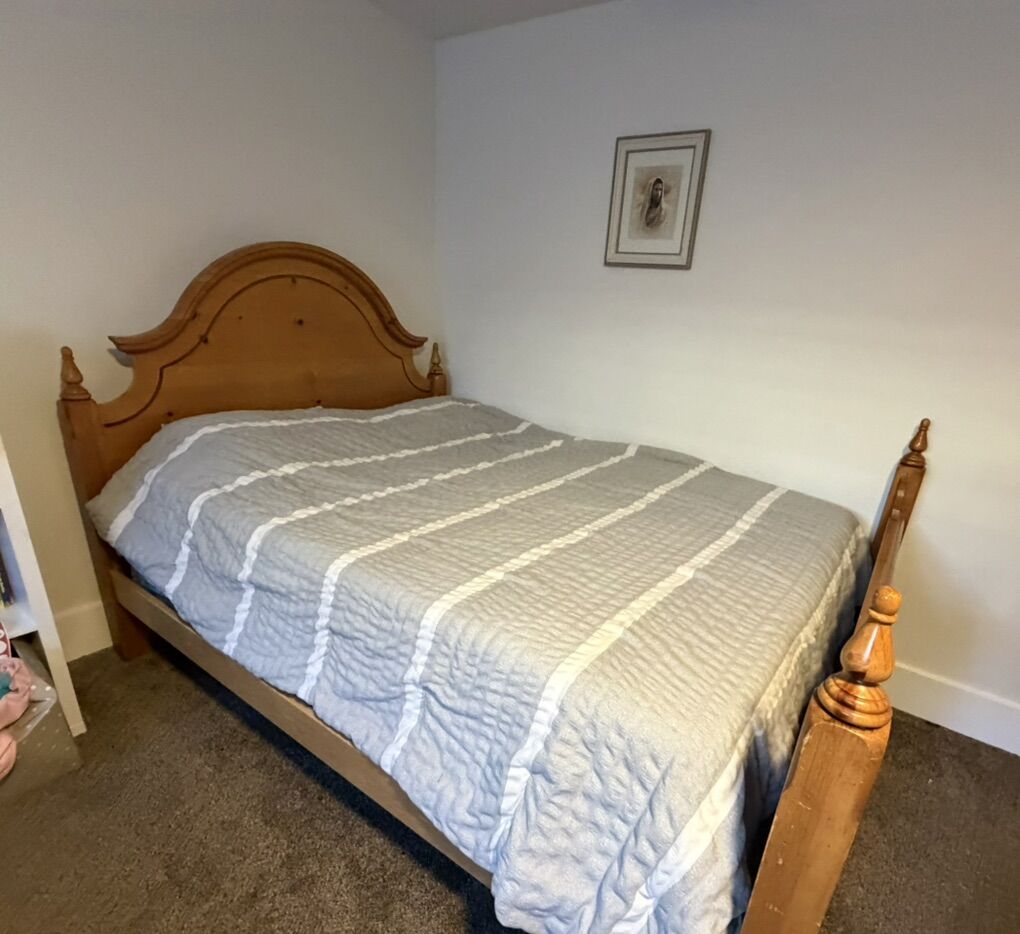 Light Wood Queen Bedroom Set | Bedroom Sets | KSL Classifieds