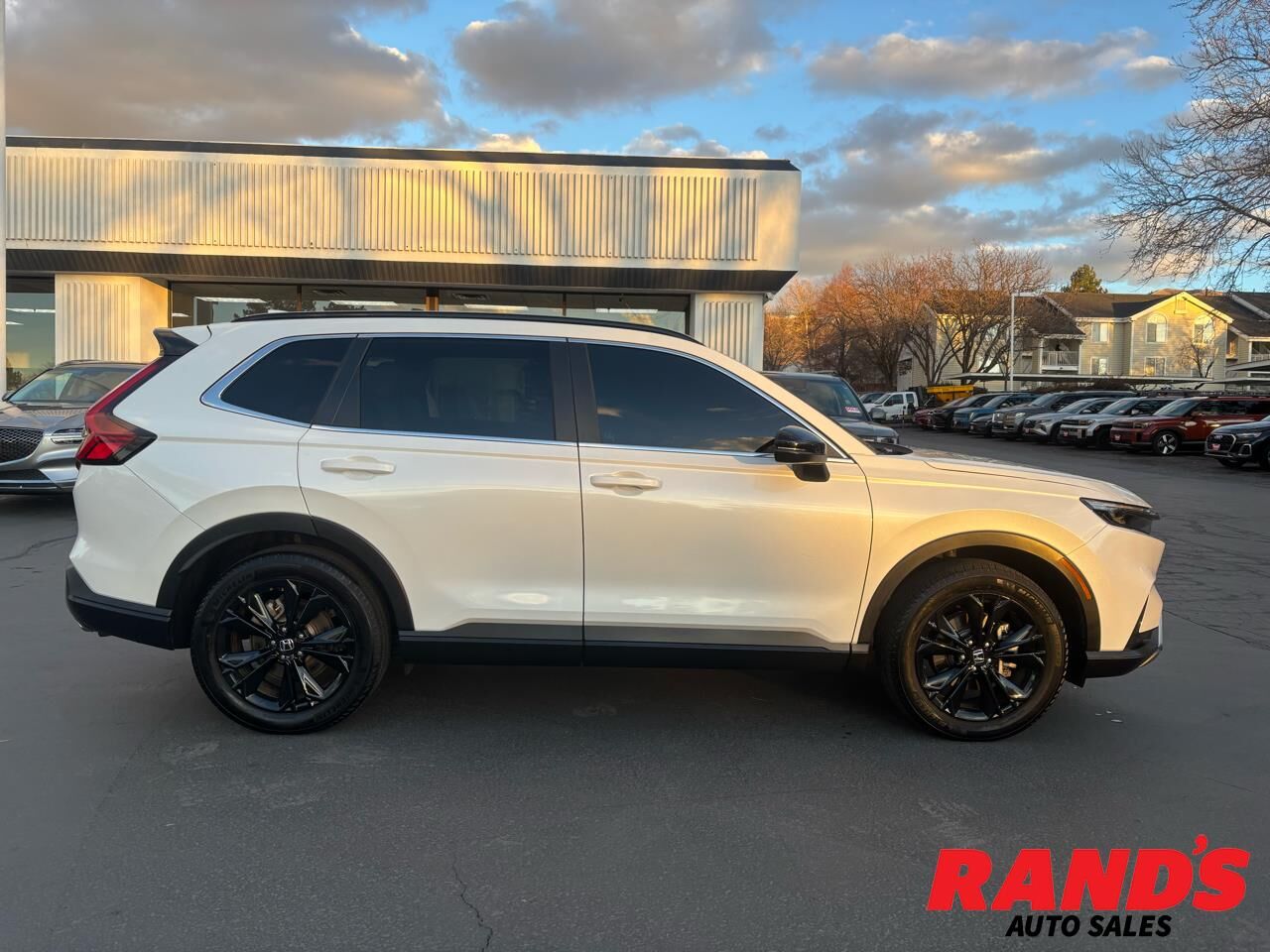 2025 Honda CR-V Hybrid Sport Touring in Bountiful, UT | KSL Cars