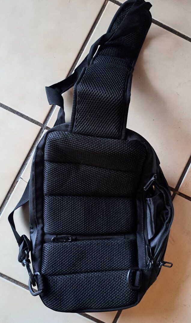 Nice black Ozuko cross body bag | Luggage & Bags | KSL Classifieds