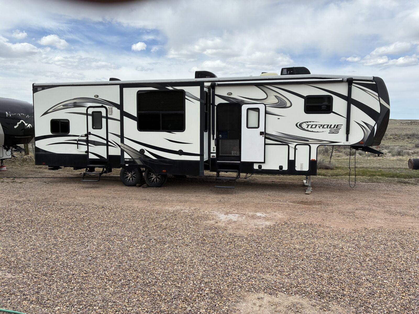 2015 Heartland Torque SS Toyhauler | Travel Trailers, Toy Hauler | KSL ...