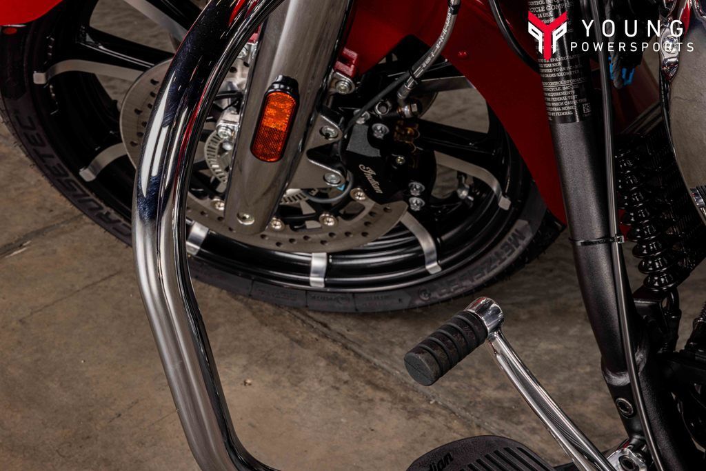 2025 Indian Motorcycle® Chieftain® Limited w/PowerBand Audio Sunset Red ...