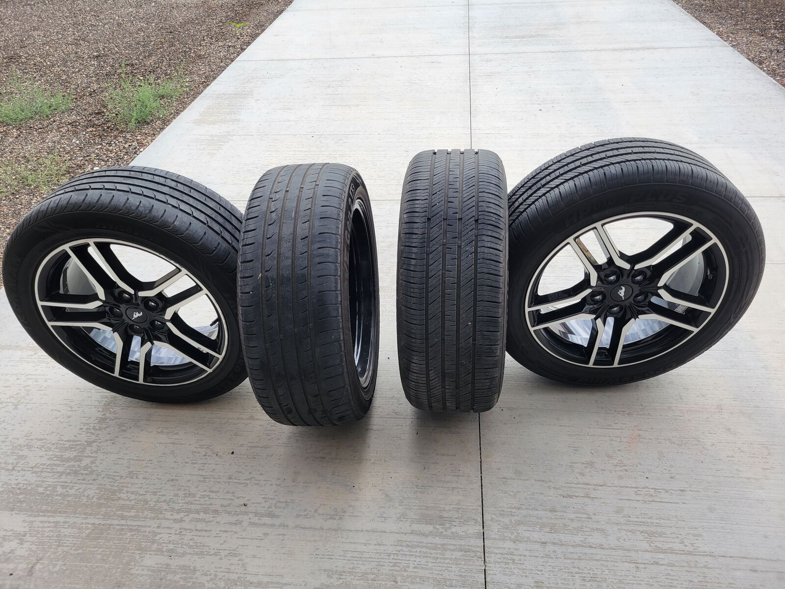 2019 Ford Mustang GT Wheels, Tires & Lug Nuts 235/50R18 | Wheels and ...