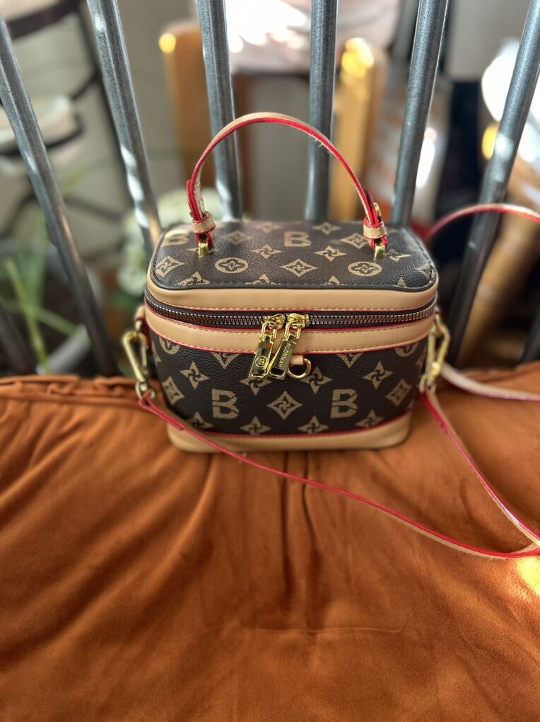 Cute Signature Train Bag 7 wide 5 high | Other | KSL Classifieds
