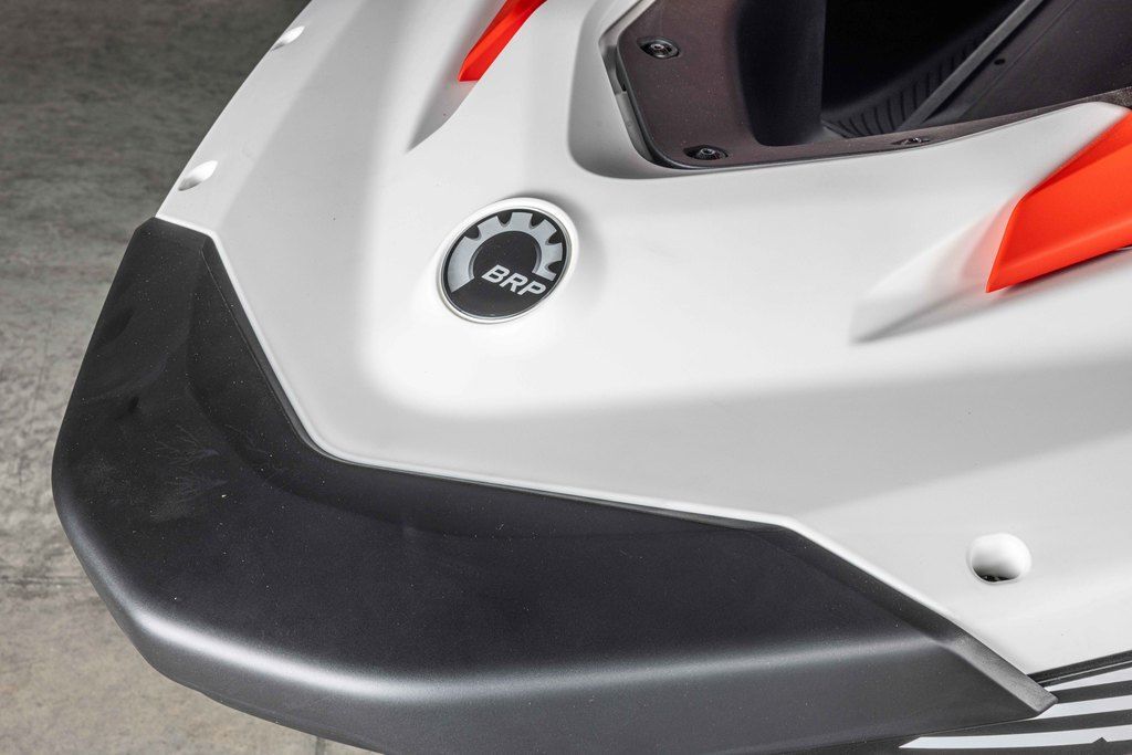 2026 Sea-Doo Spark™ for 3 Rotax® 900 ACE™ - 90 CONV with IBR and Audio ...