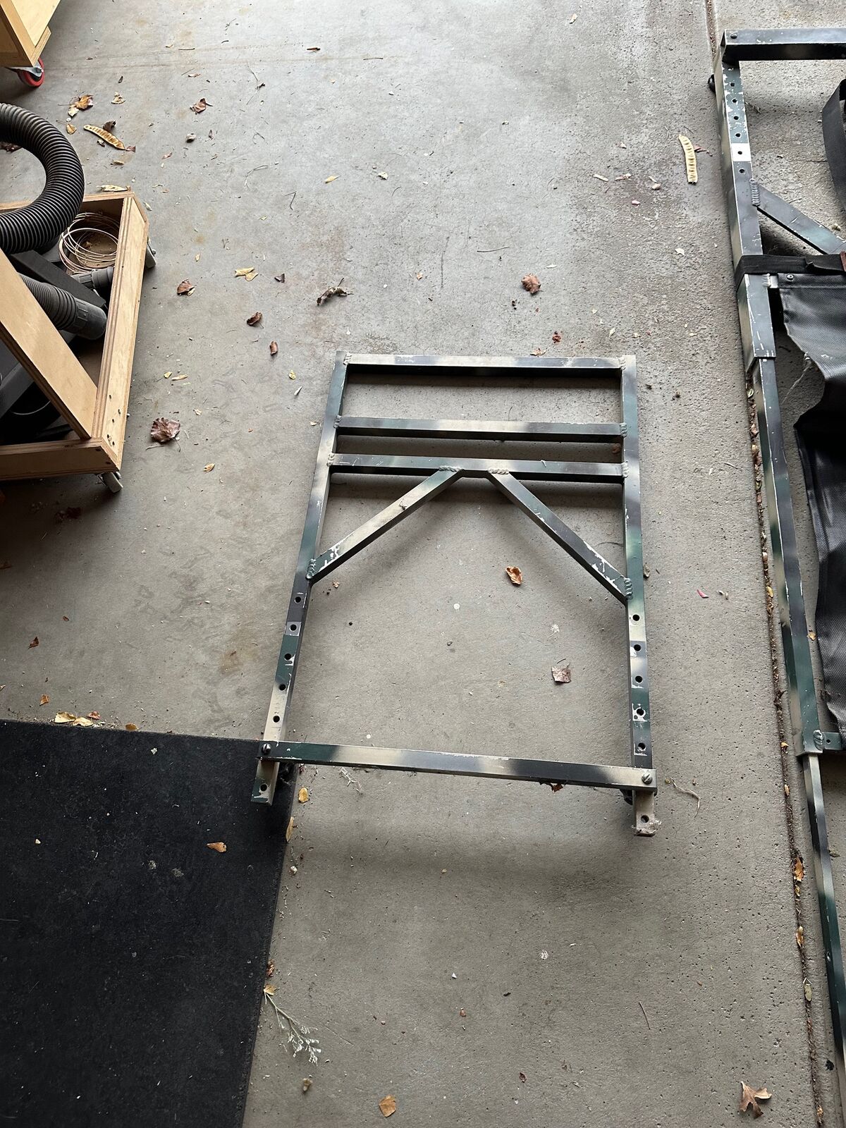 Tree Lounge Climbing Tree Stand | Hunting Equipment | KSL Classifieds