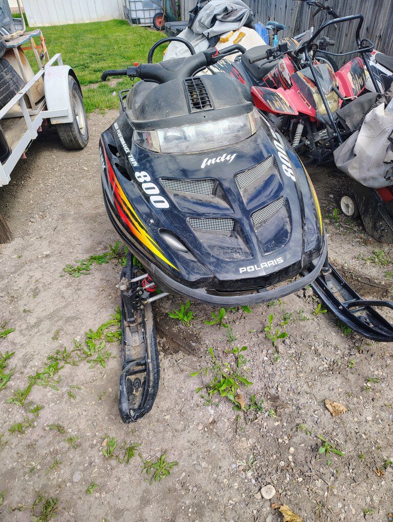 2000 & 2001 Polaris RMK 800 snowmobiles | Snowmobiles Used | KSL ...