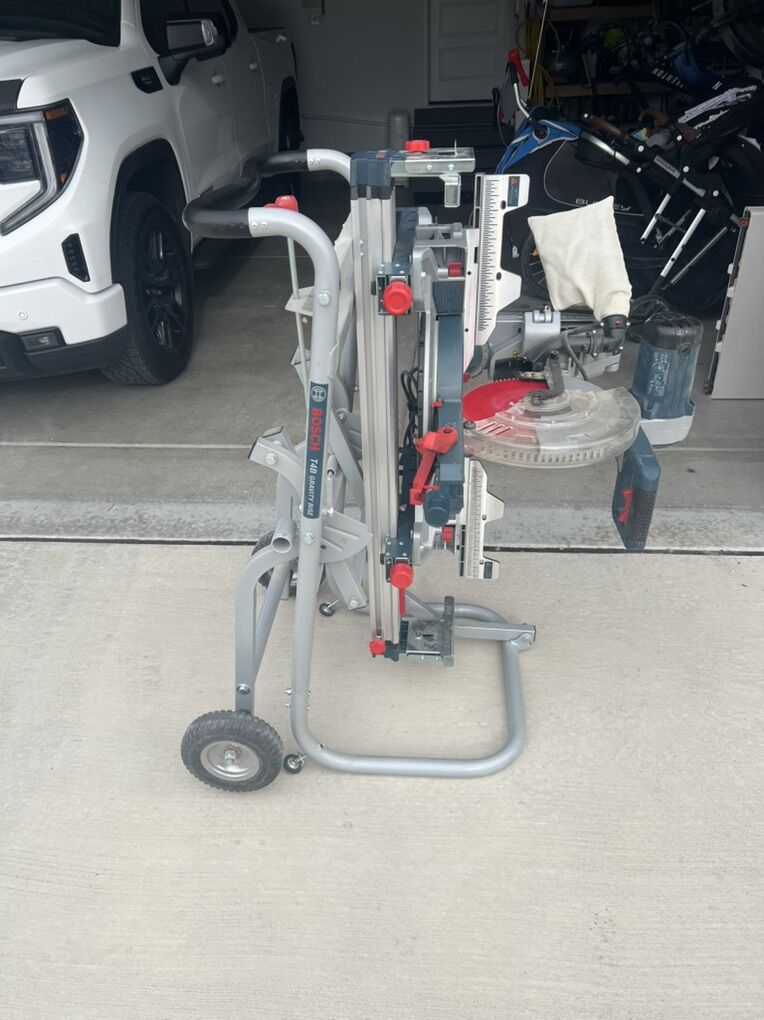 Bosch 12 Dual Bevel Sliding Miter Saw | Saws | KSL Classifieds