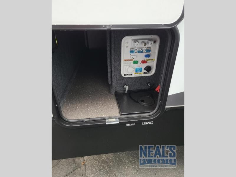 2026 EAST TO WEST Tandara 22RK | Travel Trailers, 5th Wheel | KSL ...